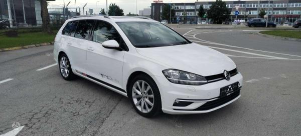 White Volkswagen Golf 2019 in Klaipeda, with an engine capacity of 2.00 L and mileage of 212 thousand km for 10900 €, photo 9 on AUTOMOTO.COM.LV