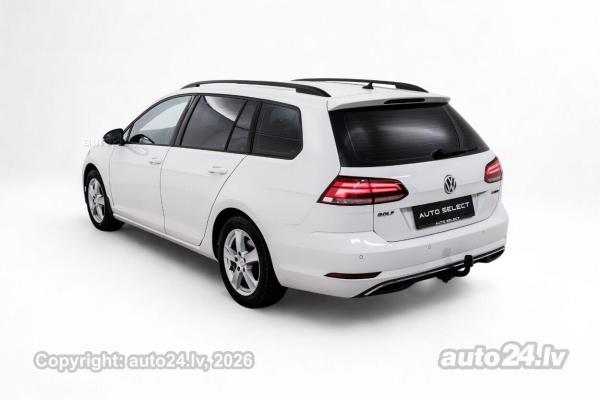 White Volkswagen Golf 2019 in Tartu, with an engine capacity of 2.00 L and mileage of 239 thousand km for 13700 €, photo 4 on AUTOMOTO.COM.LV