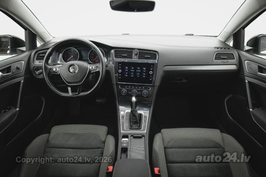 White Volkswagen Golf 2019 in Tartu, with an engine capacity of 2.00 L and mileage of 239 thousand km for 13700 €, photo 15 on AUTOMOTO.COM.LV