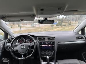 White Volkswagen Golf 2019 in Vilnius, with an engine capacity of 2.00 L and mileage of 110 thousand km for 16350 €, photo 11 on AUTOMOTO.COM.LV
