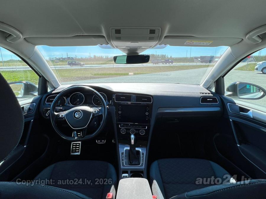 White Volkswagen Golf 2019 in Tallinn, with an engine capacity of 2.00 L and mileage of 140 thousand km for 14500 €, photo 12 on AUTOMOTO.COM.LV