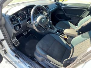White Volkswagen Golf 2019 in Tallinn, with an engine capacity of 2.00 L and mileage of 140 thousand km for 14500 €, photo 14 on AUTOMOTO.COM.LV