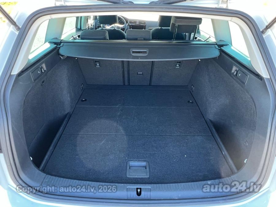 White Volkswagen Golf 2019 in Tallinn, with an engine capacity of 2.00 L and mileage of 140 thousand km for 14500 €, photo 18 on AUTOMOTO.COM.LV
