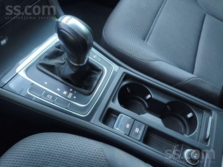 Balts Volkswagen Golf 2019 Preiļi, ar dzinēja tilpumu 1.60 L un nobraukumu 245 tūkst. km par 8690 €, foto 25 vietnē AUTOMOTO.COM.LV
