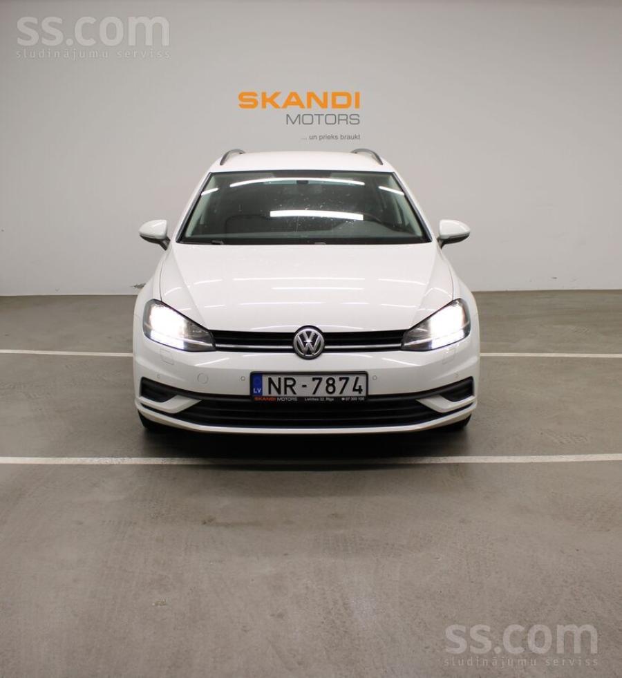 White Volkswagen Golf 2019 in Riga, with an engine capacity of 1.60 L and mileage of 293 thousand km for 7990 €, photo 3 on AUTOMOTO.COM.LV