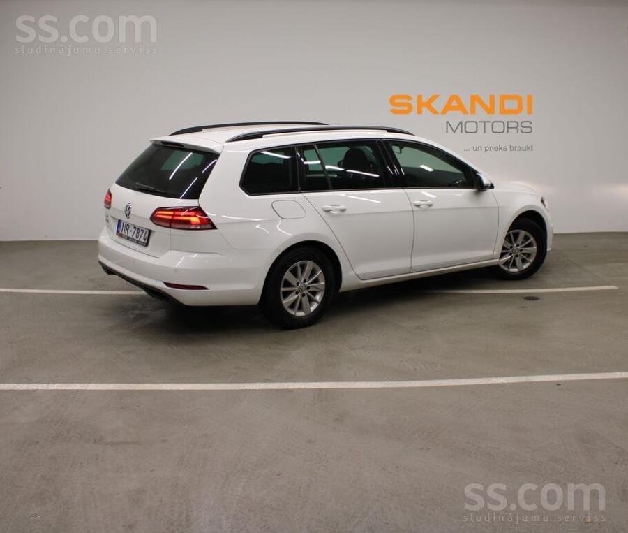 White Volkswagen Golf 2019 in Riga, with an engine capacity of 1.60 L and mileage of 293 thousand km for 7990 €, photo 5 on AUTOMOTO.COM.LV