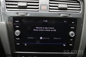 White Volkswagen Golf 2019 in Riga, with an engine capacity of 1.60 L and mileage of 293 thousand km for 7990 €, photo 19 on AUTOMOTO.COM.LV