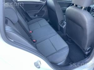 Balts Volkswagen Golf 2019 Rīga, ar dzinēja tilpumu 1.60 L un nobraukumu 147 tūkst. km par 7990 €, foto 13 vietnē AUTOMOTO.COM.LV