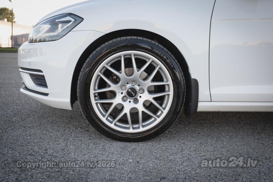 Balts Volkswagen Golf 2019 Tartu, ar dzinēja tilpumu 2.00 L un nobraukumu 243 tūkst. km par 12100 €, foto 28 vietnē AUTOMOTO.COM.LV