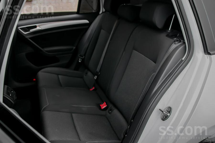 Balts Volkswagen Golf 2019 Tukums, ar dzinēja tilpumu 1.60 L un nobraukumu 220 tūkst. km par 8000 €, foto 7 vietnē AUTOMOTO.COM.LV
