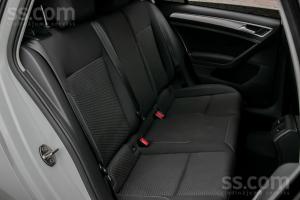 Balts Volkswagen Golf 2019 Tukums, ar dzinēja tilpumu 1.60 L un nobraukumu 220 tūkst. km par 8000 €, foto 9 vietnē AUTOMOTO.COM.LV