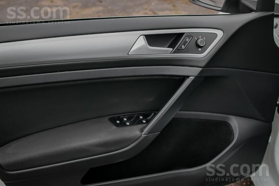 Balts Volkswagen Golf 2019 Tukums, ar dzinēja tilpumu 1.60 L un nobraukumu 220 tūkst. km par 8000 €, foto 11 vietnē AUTOMOTO.COM.LV