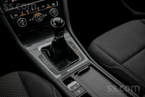 Balts Volkswagen Golf 2019 Tukums, ar dzinēja tilpumu 1.60 L un nobraukumu 220 tūkst. km par 8000 €, foto 12 vietnē AUTOMOTO.COM.LV