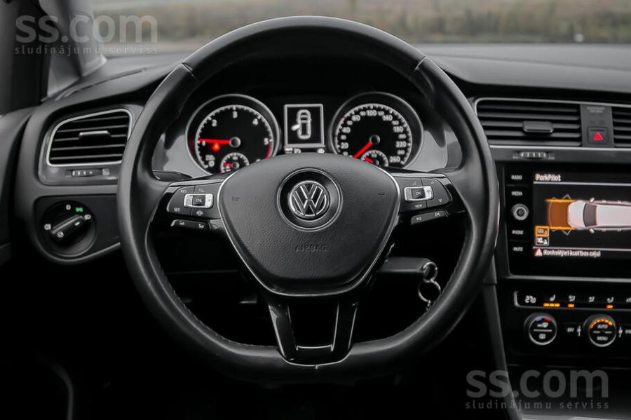 Balts Volkswagen Golf 2019 Tukums, ar dzinēja tilpumu 1.60 L un nobraukumu 220 tūkst. km par 8000 €, foto 16 vietnē AUTOMOTO.COM.LV