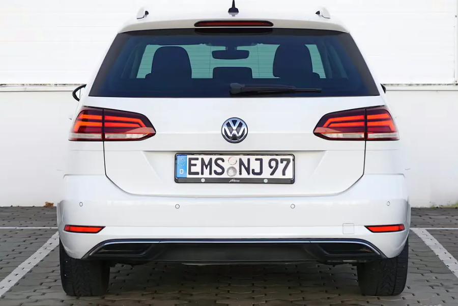 Balts Volkswagen Golf 2019 Rīga, ar dzinēja tilpumu 1.60 L un nobraukumu 279 tūkst. km par 7500 €, foto 10 vietnē AUTOMOTO.COM.LV