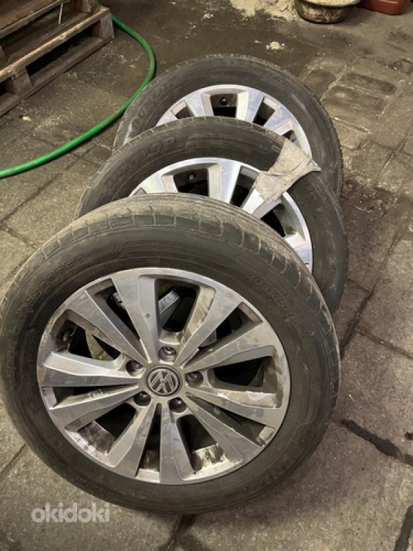 White Volkswagen Golf 2019 in Tallinn, with an engine capacity of 1.50 L and mileage of 137 thousand km for 8500 €, photo 8 on AUTOMOTO.COM.LV