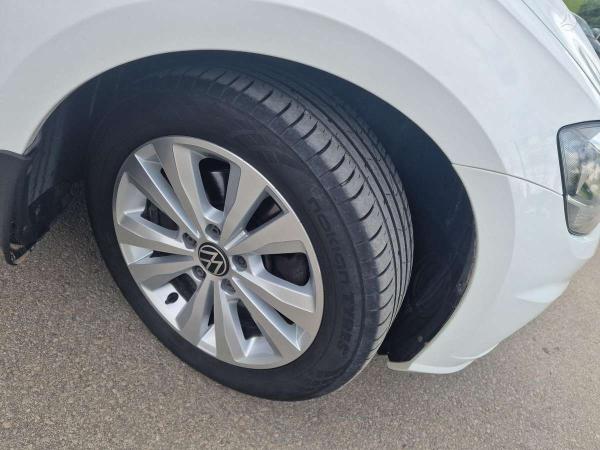 Balts Volkswagen Golf 2019 Kauņa, ar dzinēja tilpumu 1.50 L un nobraukumu 78 tūkst. km par 11300 €, foto 7 vietnē AUTOMOTO.COM.LV