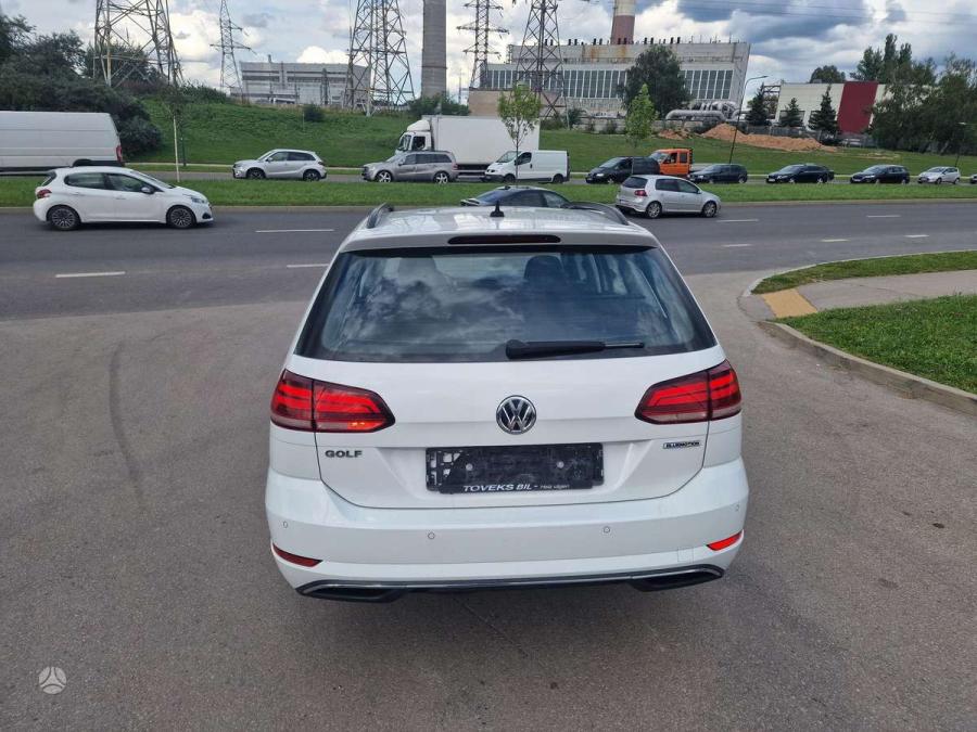 Balts Volkswagen Golf 2019 Kauņa, ar dzinēja tilpumu 1.50 L un nobraukumu 78 tūkst. km par 11300 €, foto 9 vietnē AUTOMOTO.COM.LV