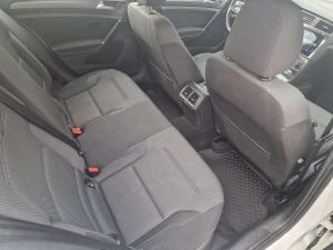 Balts Volkswagen Golf 2019 Kauņa, ar dzinēja tilpumu 1.50 L un nobraukumu 78 tūkst. km par 11300 €, foto 24 vietnē AUTOMOTO.COM.LV