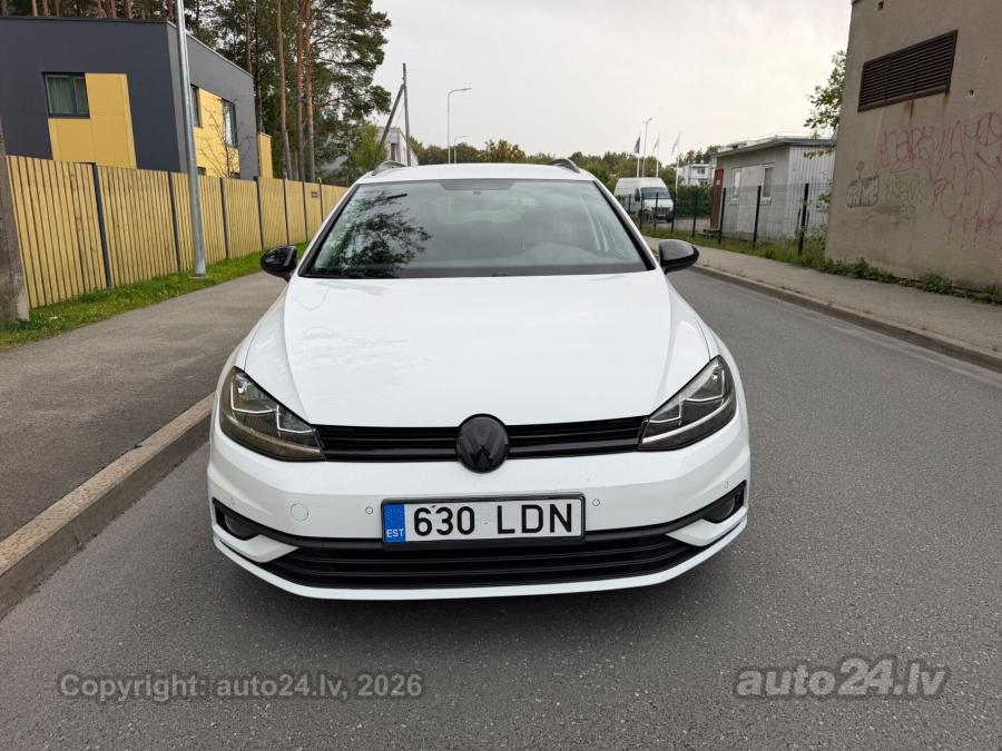 White Volkswagen Golf 2019 in Tallinn, with an engine capacity of 1.60 L and mileage of 256 thousand km for 8500 €, photo 9 on AUTOMOTO.COM.LV