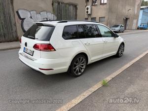 White Volkswagen Golf 2019 in Tallinn, with an engine capacity of 1.60 L and mileage of 256 thousand km for 8500 €, photo 10 on AUTOMOTO.COM.LV