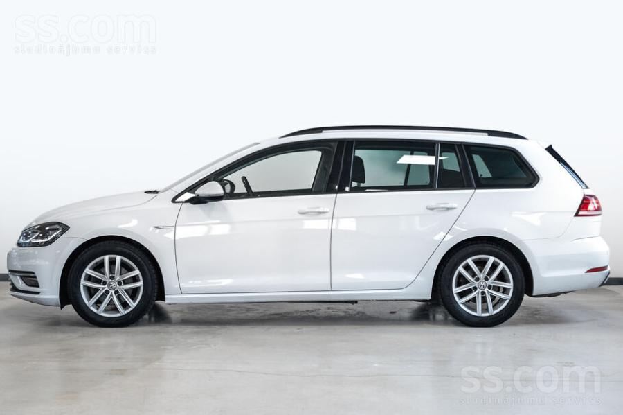 Balts Volkswagen Golf 2019 Rīga, ar dzinēja tilpumu 1.50 L un nobraukumu 69 tūkst. km par 13990 €, foto 21 vietnē AUTOMOTO.COM.LV