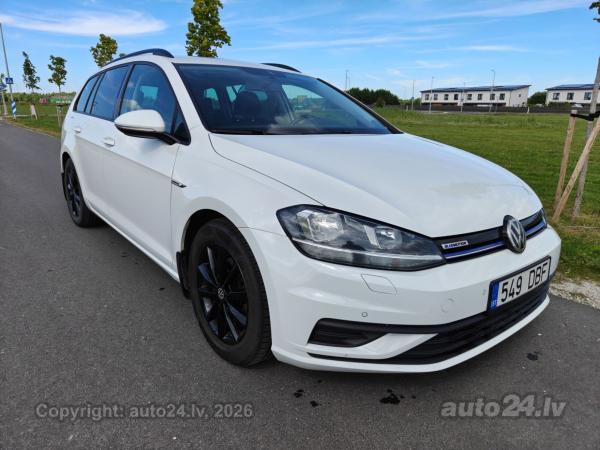 White Volkswagen Golf 2019 in Tallinn, with an engine capacity of 1.50 L and mileage of 237 thousand km for 8800 €, photo 9 on AUTOMOTO.COM.LV