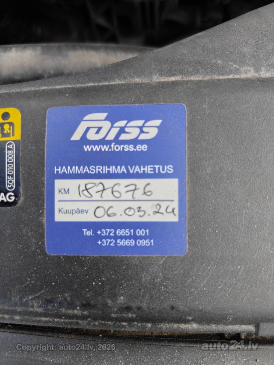 Balts Volkswagen Golf 2019 Tallina, ar dzinēja tilpumu 1.50 L un nobraukumu 237 tūkst. km par 8800 €, foto 12 vietnē AUTOMOTO.COM.LV
