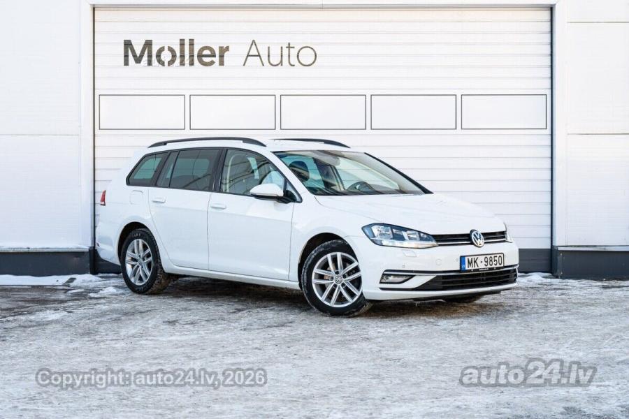 White Volkswagen Golf 2020 in Riga, with an engine capacity of 1.50 L and mileage of 119 thousand km for 13066 €, photo 2 on AUTOMOTO.COM.LV