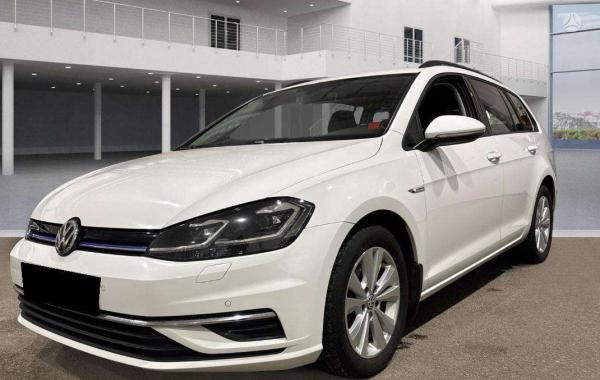 White Volkswagen Golf 2020 in Vilnius, with an engine capacity of 1.50 L and mileage of 103 thousand km for 13008 €, photo 1 on AUTOMOTO.COM.LV