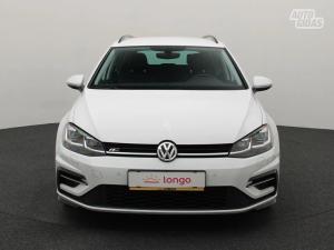 White Volkswagen Golf 2020 in Vilnius, with an engine capacity of 1.50 L and mileage of 178 thousand km for 13199 €, photo 4 on AUTOMOTO.COM.LV