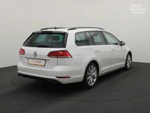 White Volkswagen Golf 2020 in Vilnius, with an engine capacity of 1.50 L and mileage of 178 thousand km for 13199 €, photo 9 on AUTOMOTO.COM.LV