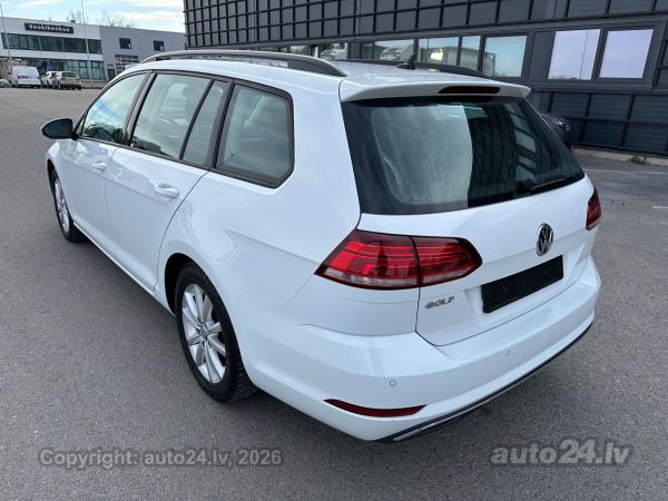 White Volkswagen Golf 2020 in Tartu, with an engine capacity of 1.50 L and mileage of 210 thousand km for 9890 €, photo 5 on AUTOMOTO.COM.LV