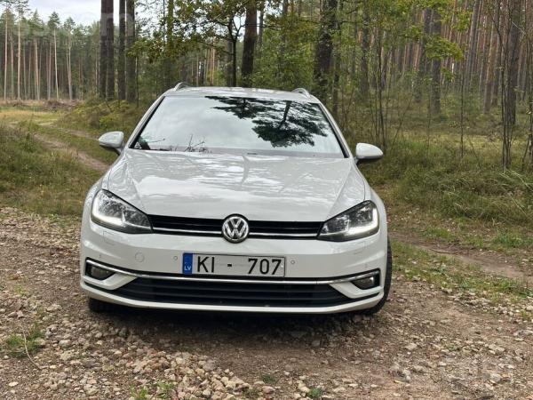Balts Volkswagen Golf 2020 Rīga, ar dzinēja tilpumu 2.00 L un nobraukumu 213 tūkst. km par 10550 €, foto 6 vietnē AUTOMOTO.COM.LV