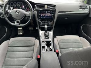White Volkswagen Golf 2020 in Riga, with an engine capacity of 2.00 L and mileage of 213 thousand km for 10550 €, photo 8 on AUTOMOTO.COM.LV