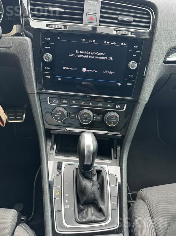 Balts Volkswagen Golf 2020 Rīga, ar dzinēja tilpumu 2.00 L un nobraukumu 213 tūkst. km par 10550 €, foto 10 vietnē AUTOMOTO.COM.LV