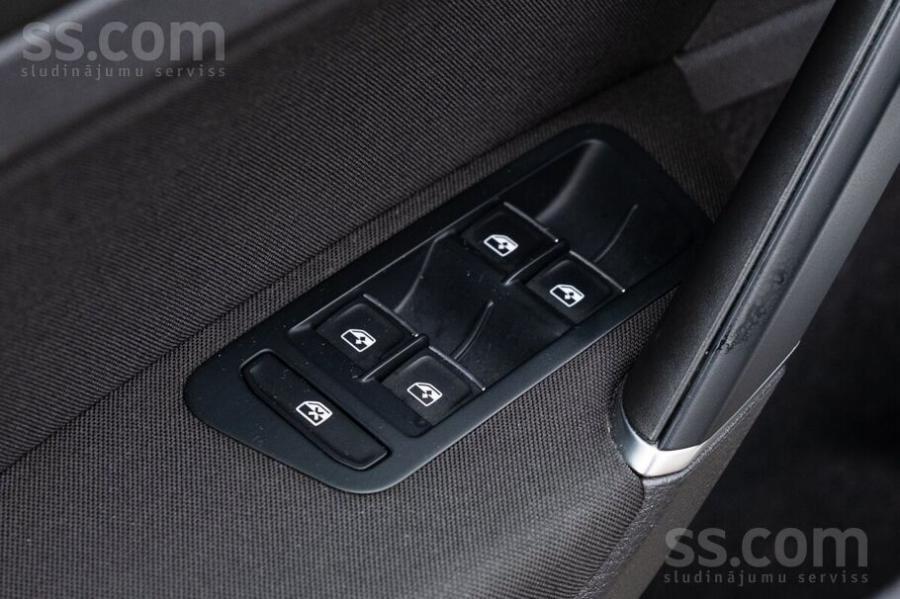 Balts Volkswagen Golf 2020 Rīga, ar dzinēja tilpumu 2.00 L un nobraukumu 212 tūkst. km par 11950 €, foto 20 vietnē AUTOMOTO.COM.LV