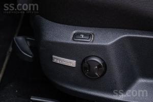 Balts Volkswagen Golf 2020 Rīga, ar dzinēja tilpumu 2.00 L un nobraukumu 212 tūkst. km par 11950 €, foto 21 vietnē AUTOMOTO.COM.LV