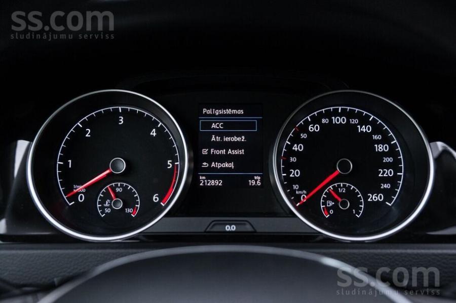 Balts Volkswagen Golf 2020 Rīga, ar dzinēja tilpumu 2.00 L un nobraukumu 212 tūkst. km par 11950 €, foto 23 vietnē AUTOMOTO.COM.LV