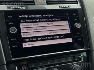 White Volkswagen Golf 2020 in Valmiera, with an engine capacity of 2.00 L and mileage of 234 thousand km for 11500 €, photo 15 on AUTOMOTO.COM.LV
