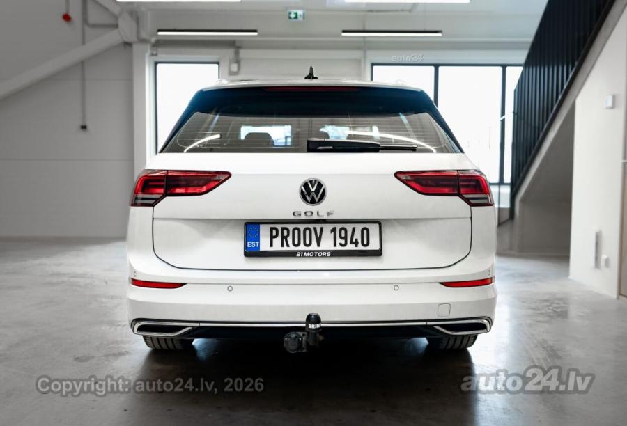 White Volkswagen Golf 2021 in Tallinn, with an engine capacity of 2.00 L and mileage of 199 thousand km for 15790 €, photo 6 on AUTOMOTO.COM.LV
