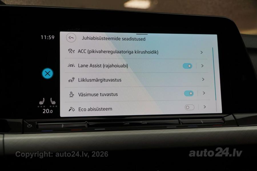 Белый Фольксваген Гольф 2021 в Таллин, объемом двигателя 2.00 л и пробегом 202 тыс. км за 13900 €, фото 16 на AUTOMOTO.COM.LV
