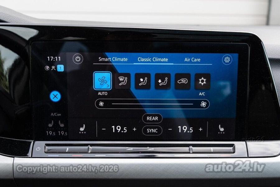 Balts Volkswagen Golf 2021 Jelgava, ar dzinēja tilpumu 2.00 L un nobraukumu 153 tūkst. km par 20600 €, foto 17 vietnē AUTOMOTO.COM.LV