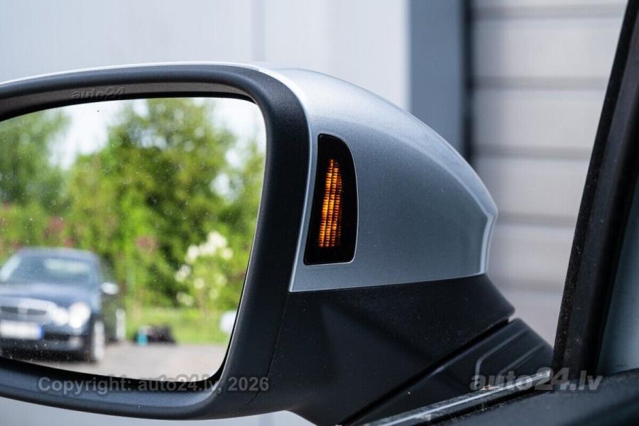 Balts Volkswagen Golf 2021 Jelgava, ar dzinēja tilpumu 2.00 L un nobraukumu 153 tūkst. km par 20600 €, foto 23 vietnē AUTOMOTO.COM.LV