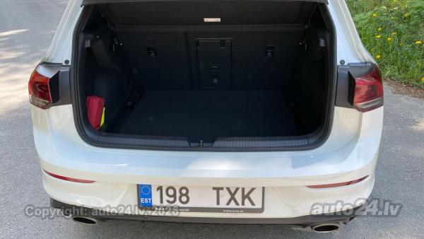 Balts Volkswagen Golf 2021 Tallina, ar dzinēja tilpumu 2.00 L un nobraukumu 83 tūkst. km par 31000 €, foto 10 vietnē AUTOMOTO.COM.LV