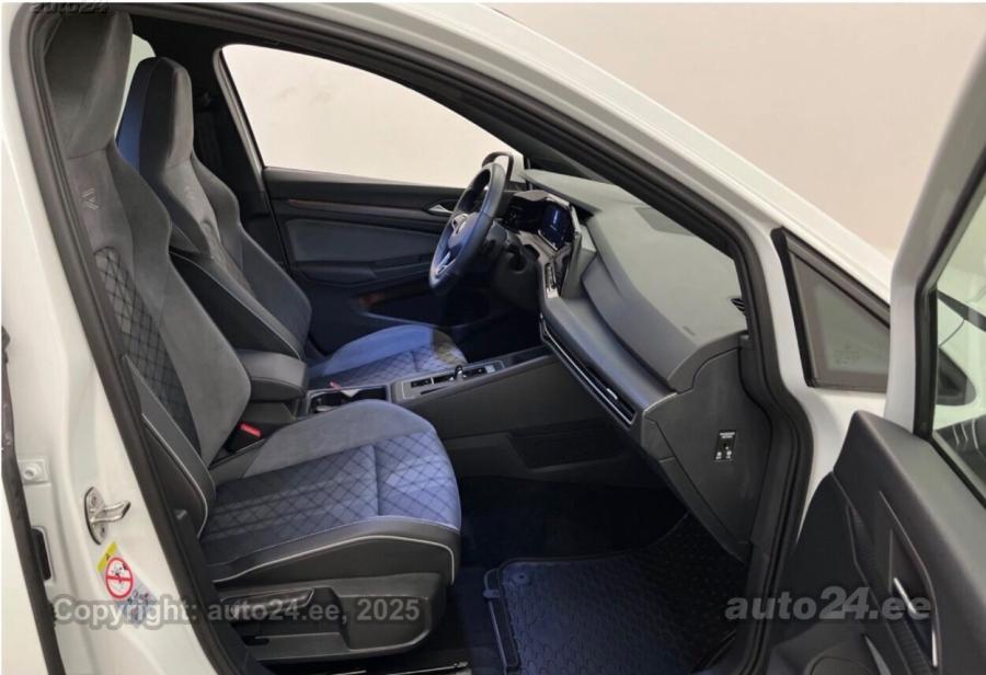 Balts Volkswagen Golf 2022 Tallina, ar dzinēja tilpumu 2.00 L un nobraukumu 185 tūkst. km par 20999 €, foto 5 vietnē AUTOMOTO.COM.LV