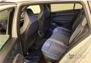 Balts Volkswagen Golf 2022 Tallina, ar dzinēja tilpumu 2.00 L un nobraukumu 185 tūkst. km par 20999 €, foto 6 vietnē AUTOMOTO.COM.LV