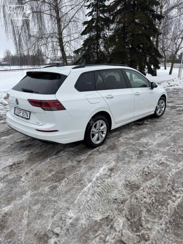 Balts Volkswagen Golf 2022 Marijampole, ar dzinēja tilpumu 1.50 L un nobraukumu 150 tūkst. km par 13500 €, foto 4 vietnē AUTOMOTO.COM.LV