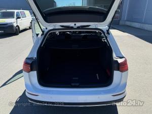 White Volkswagen Golf 2022 in Tallinn, with an engine capacity of 2.00 L and mileage of 175 thousand km for 22900 €, photo 14 on AUTOMOTO.COM.LV