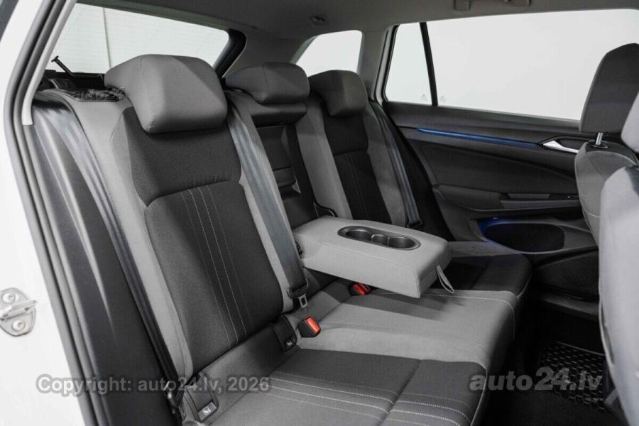 Balts Volkswagen Golf 2022 Tallina, ar dzinēja tilpumu 2.00 L un nobraukumu 175 tūkst. km par 22900 €, foto 14 vietnē AUTOMOTO.COM.LV